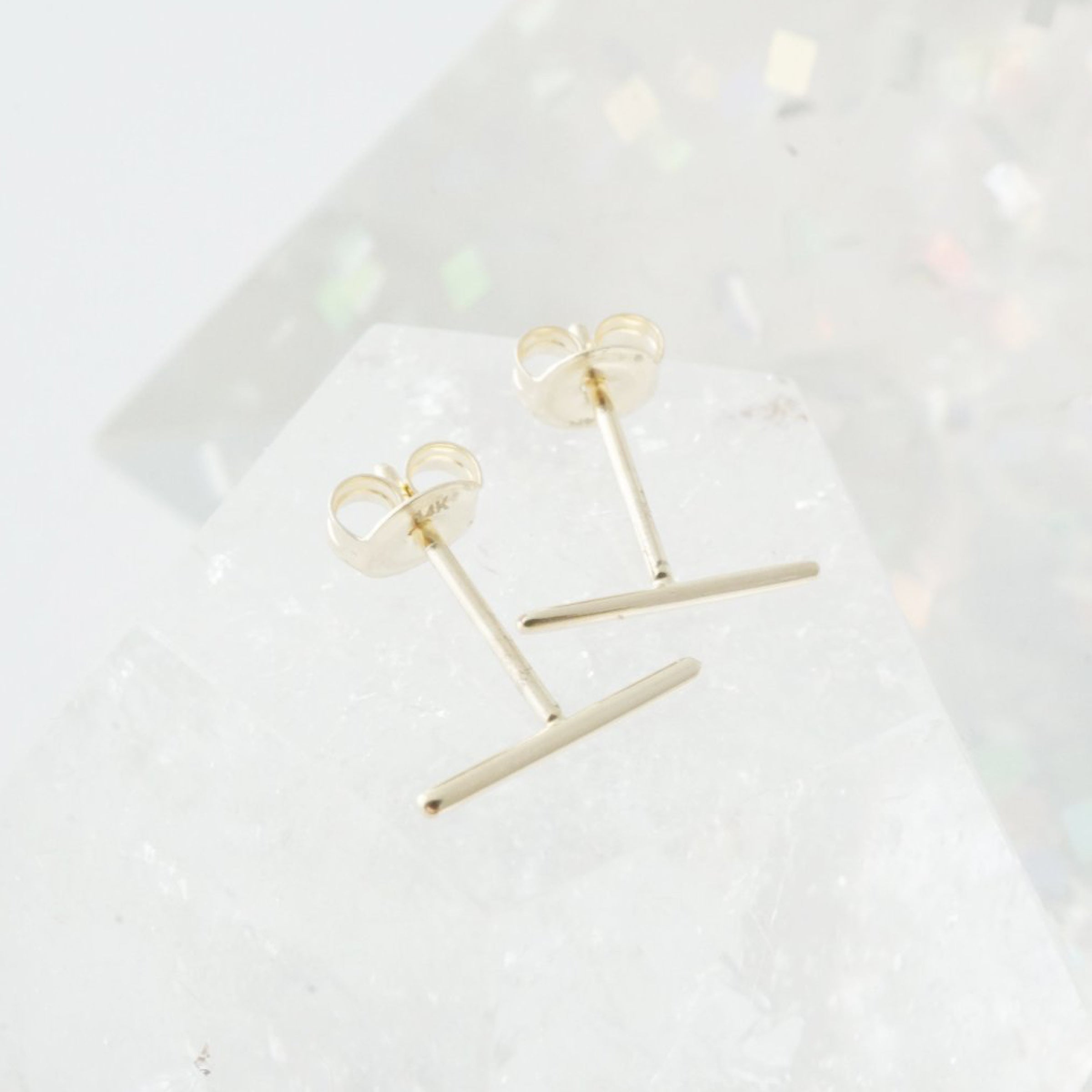 14k Gold Skinny Bar Earrings – The Anchored Collective